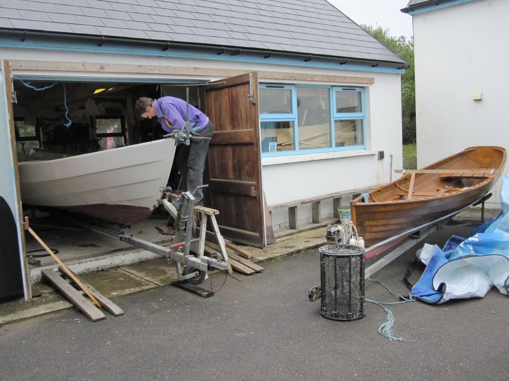 Rare photo of a Roeboat boatbuilder. | Wooden boat builder, Boat for ...